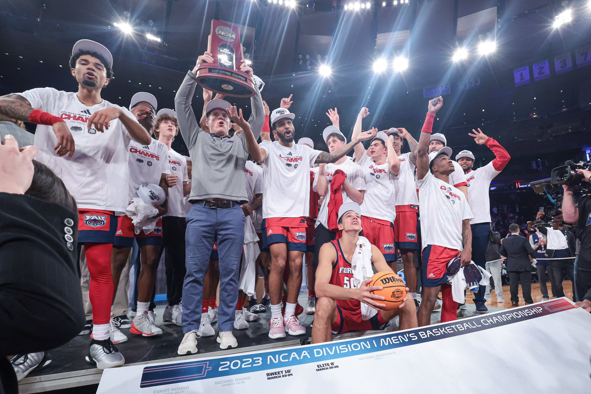 SOUTH 4LORIDA! FLORIDA ATLANTIC OWLS MENS BASKETBALL ARE TAKING THEIR ...