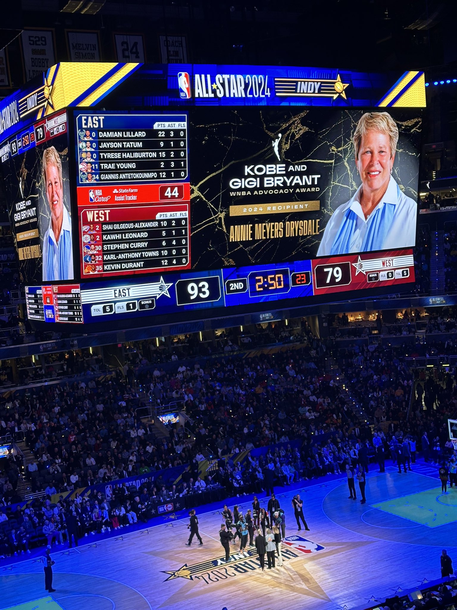 Renowned basketball player Annie Meyers Drysdale has been honored as ...