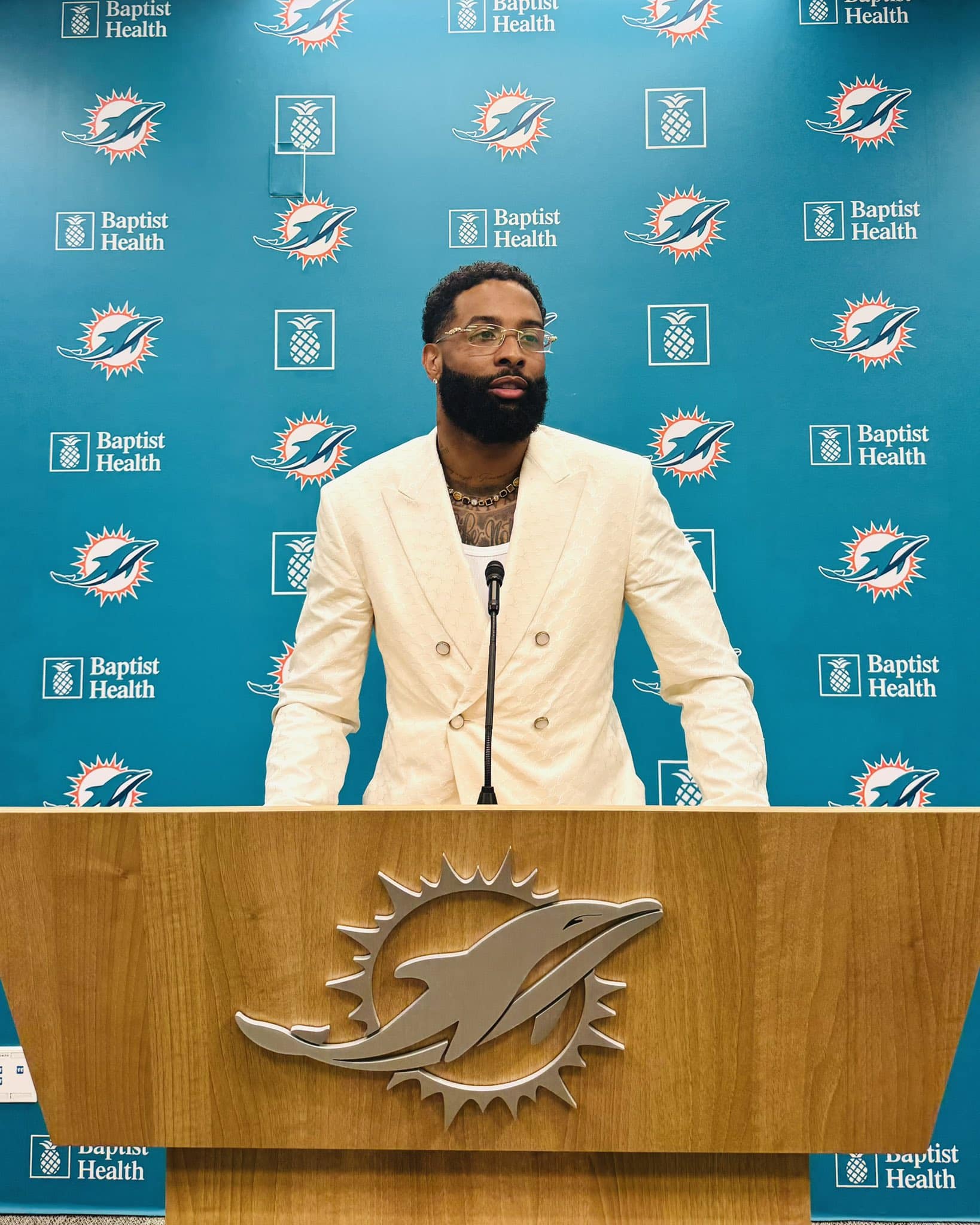 The Dolphins make me cry, Odell Beckham Jr. has made his entrance and ...