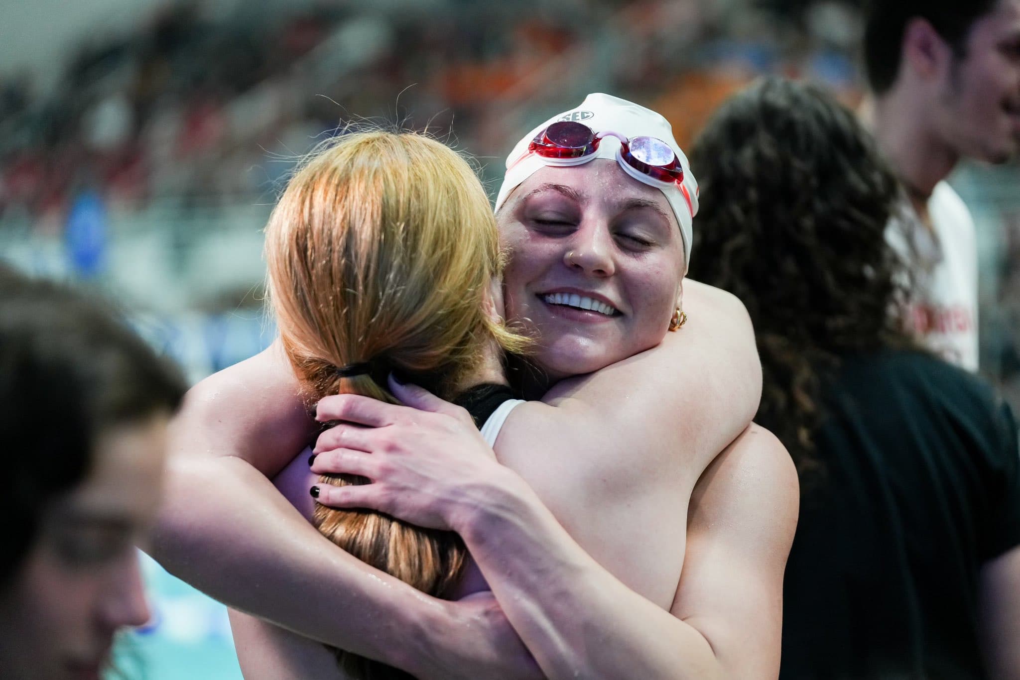 Georgia Bulldogs swimming team achieved victories against Florida State ...
